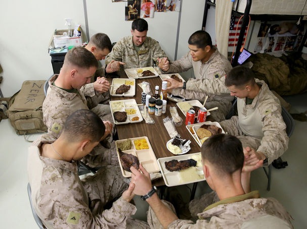 3 Myths About Eating Disorders Debunked | Psychology Today