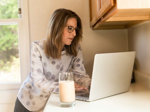 Mindful Productivity While Working From Home | Psychology Today