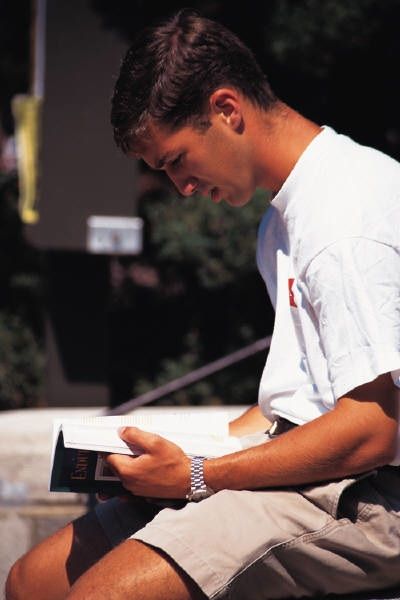 A Friendship that Is Too Close for Comfort? | Psychology Today UK