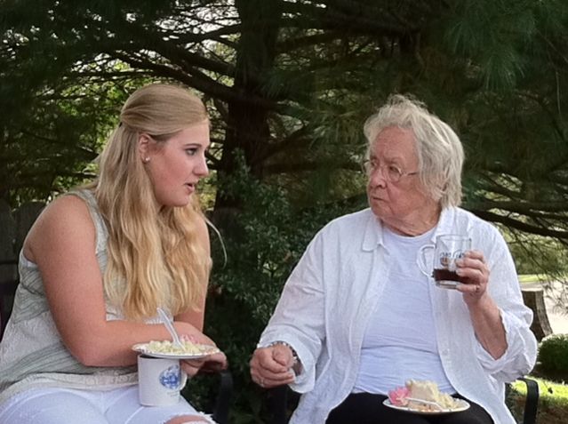 Breaking Bread and Feeding Friendship | Psychology Today