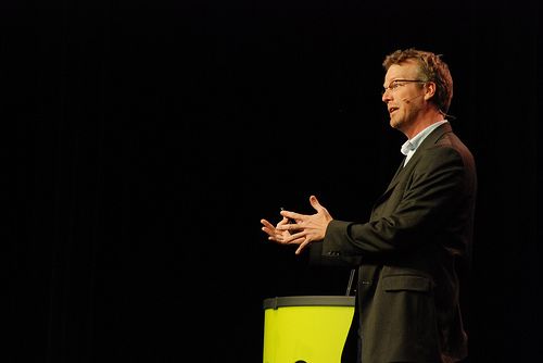 Um, Ah, Er: Does Hesitation Make You a Better Speaker? | Psychology Today