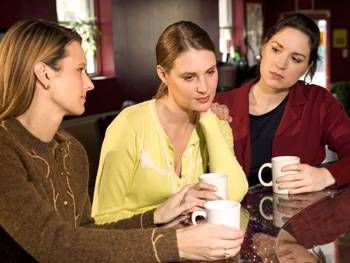 Do Your Friends Dump Their Problems on You? | Psychology Today