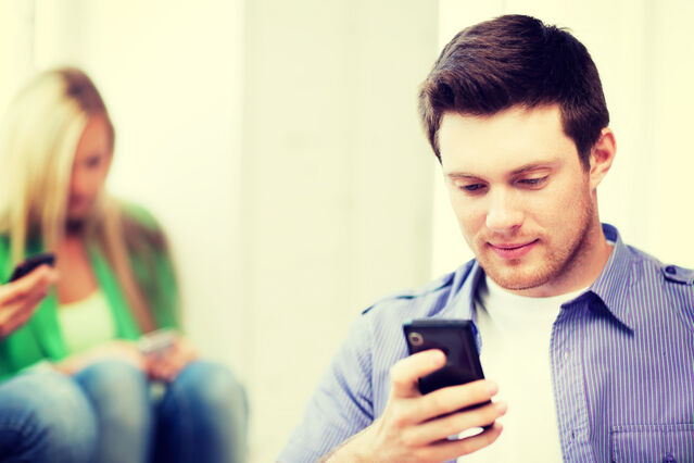 Reading Between the Lines of Your Partner's Texting | Psychology Today ...