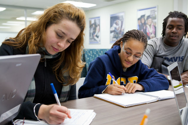 3 Ways Behavioral Science Is Impacting College Students | Psychology Today
