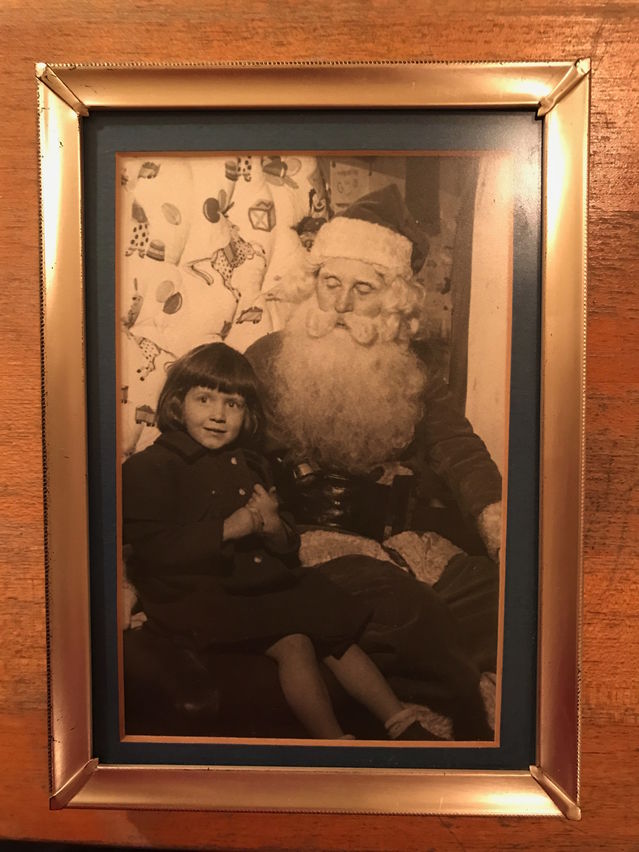 Shopping Alone | Psychology Today