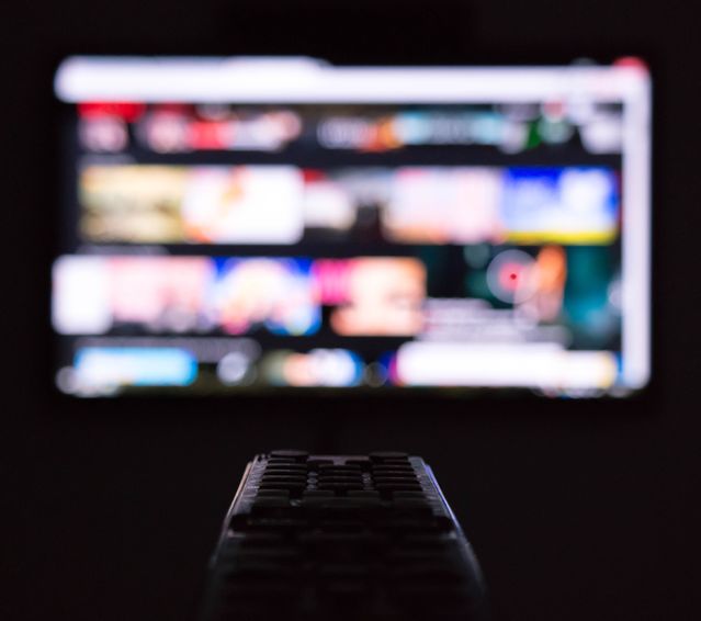 Watching the News Can Be Traumatizing | Psychology Today UK