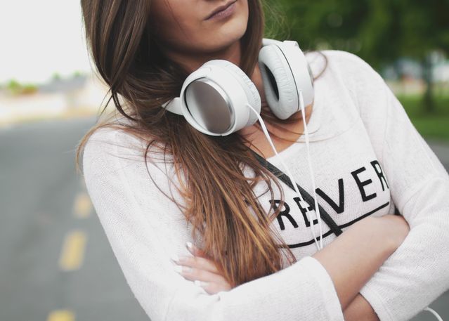 Anger and Sadness Are On the Rise in Popular Music Lyrics | Psychology ...