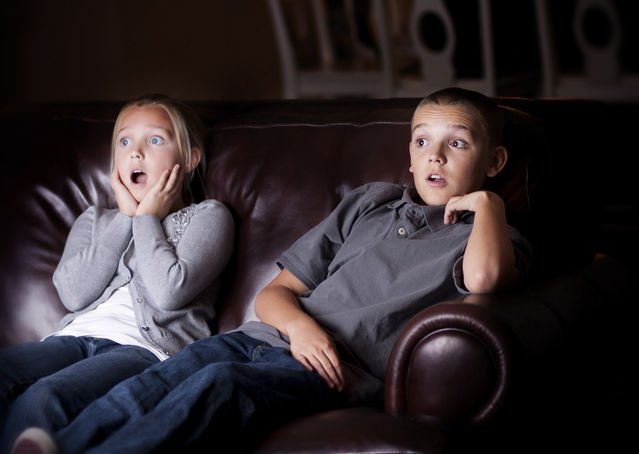 How Does Our Screen Time as Kids Inform Us as Parents? | Psychology Today