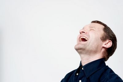 Why Inappropriate Laughter Is Often Contagious | Psychology Today