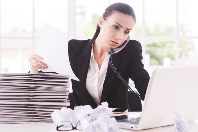 Are Multi-Tasking Employees Present at Work? | Psychology Today