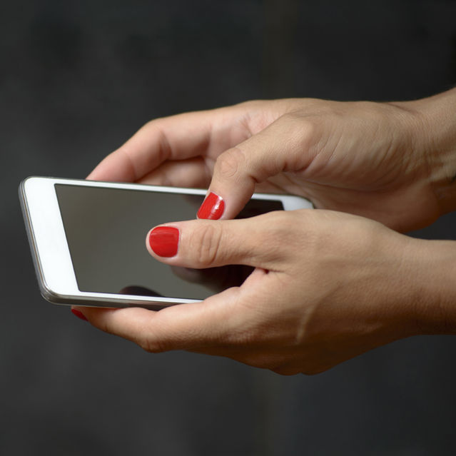7 Tips to Get Smartphone Overuse Under Control | Psychology Today