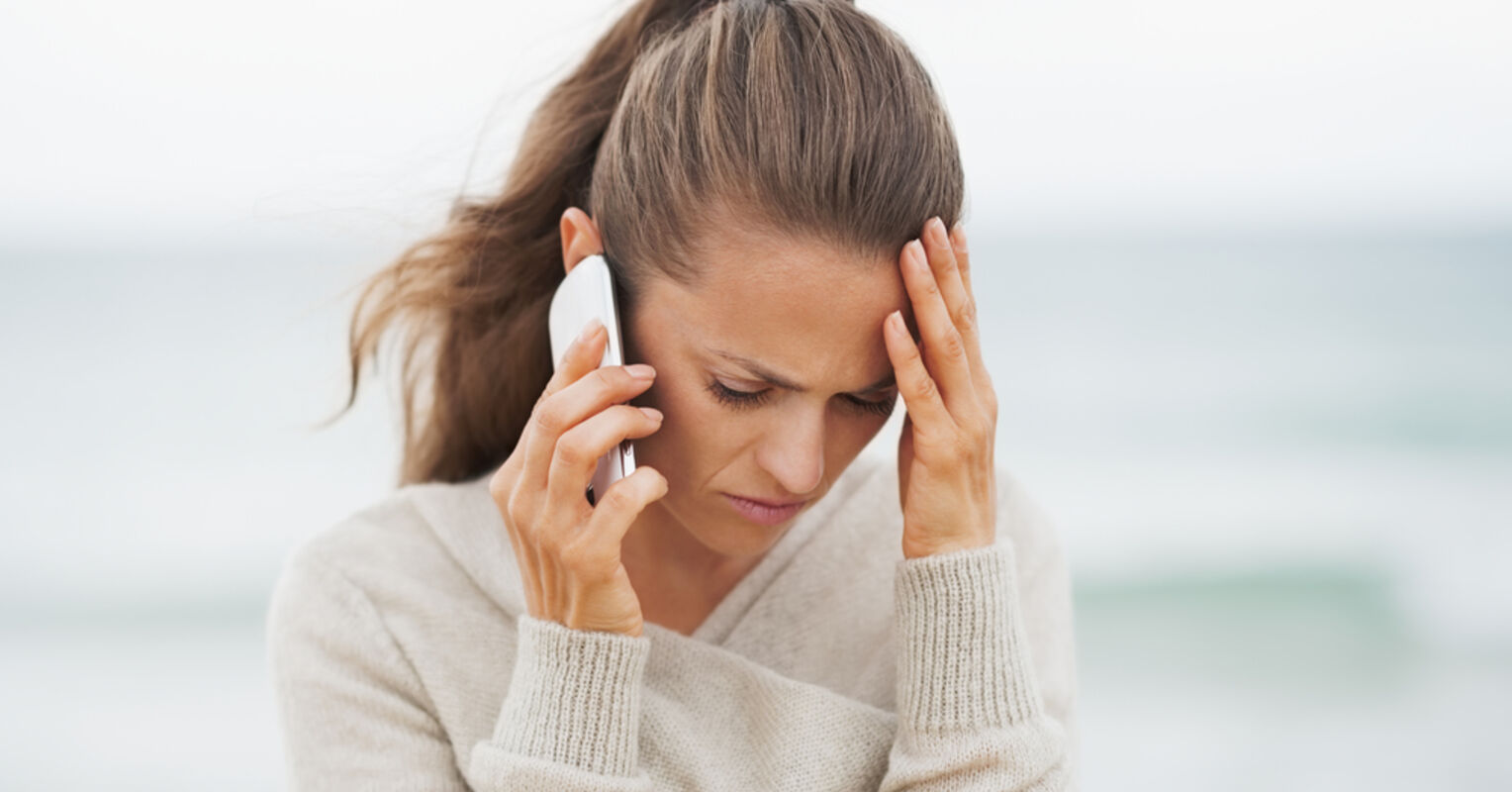 Why Don't We Confide in the People Closest to Us? | Psychology Today