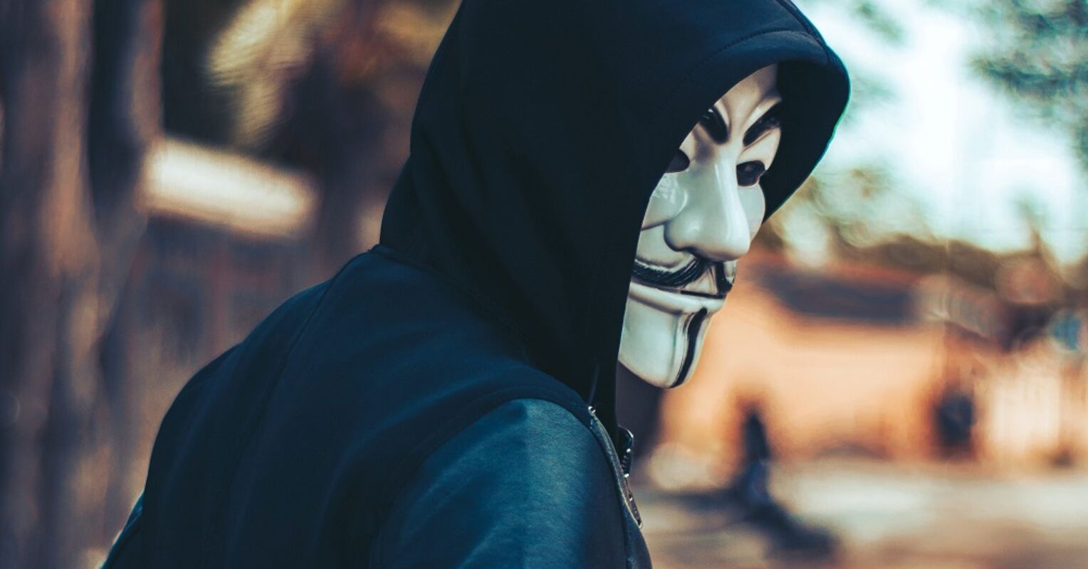 Covert Tactics Manipulators Use to Control and Confuse You | Psychology ...