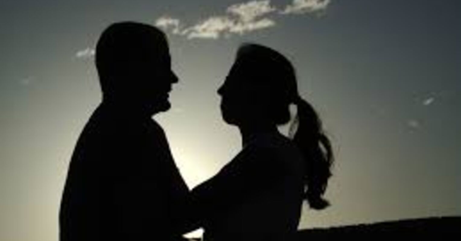 What Does Mindfulness Have to Do With Intimacy? | Psychology Today