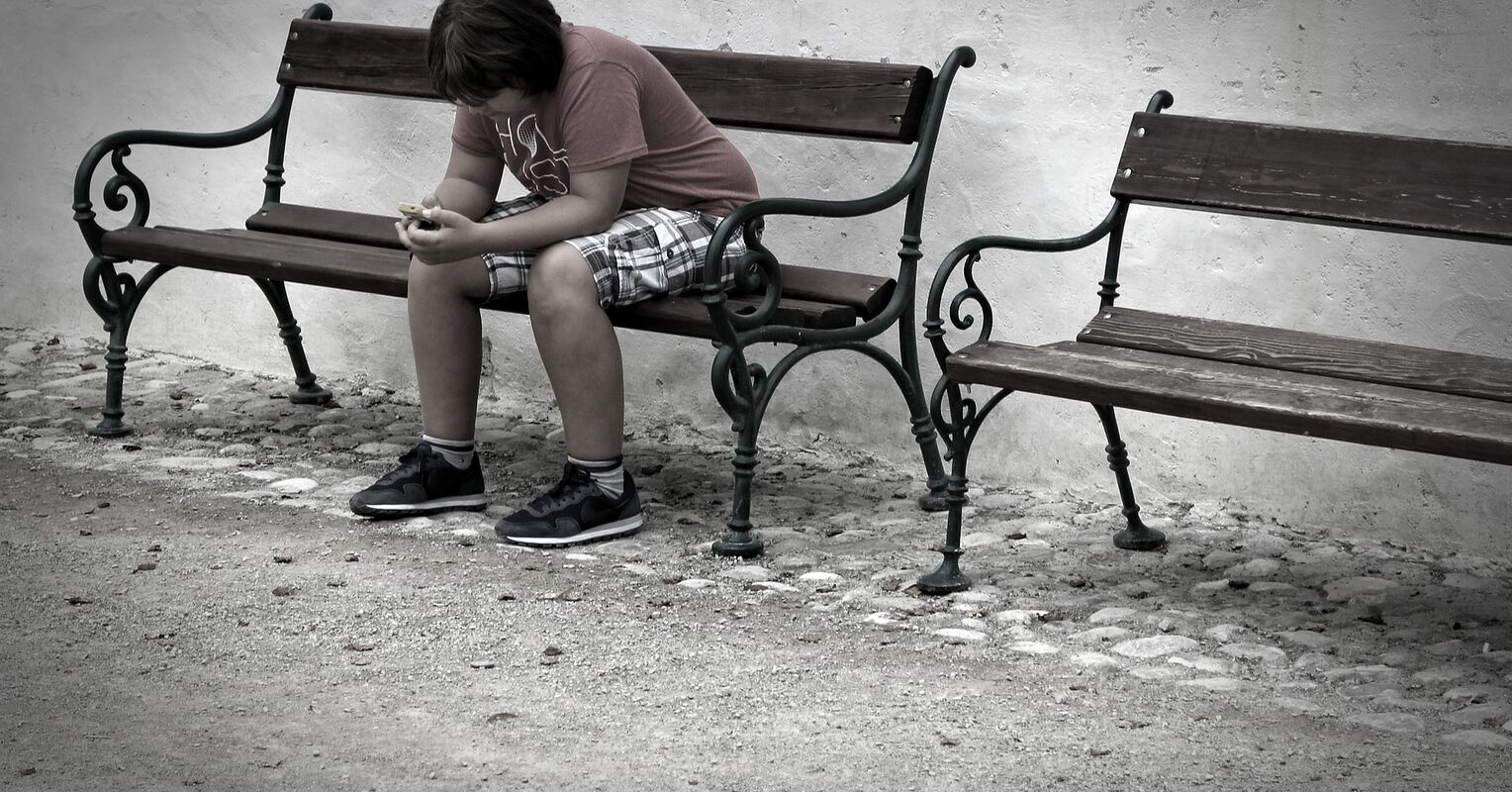 Alone With Snapchat: Where Children View Mass Shootings | Psychology Today