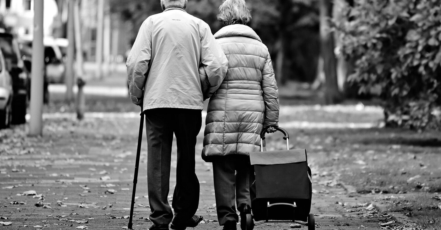 How Marriage Affects Health in Older Adults | Psychology Today