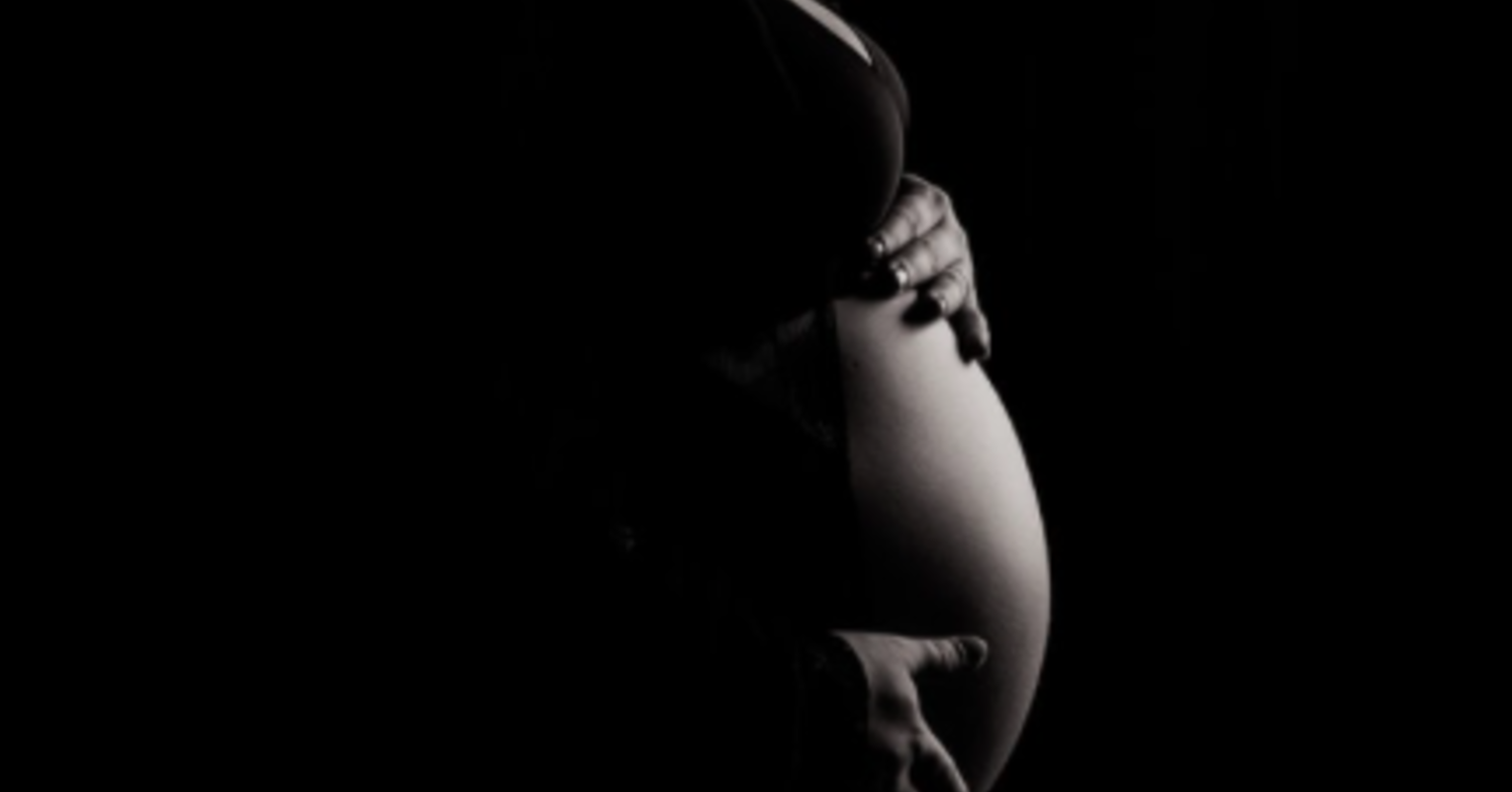 What Was the Warning Sign of PPD Chrissy Teigen Missed? | Psychology Today